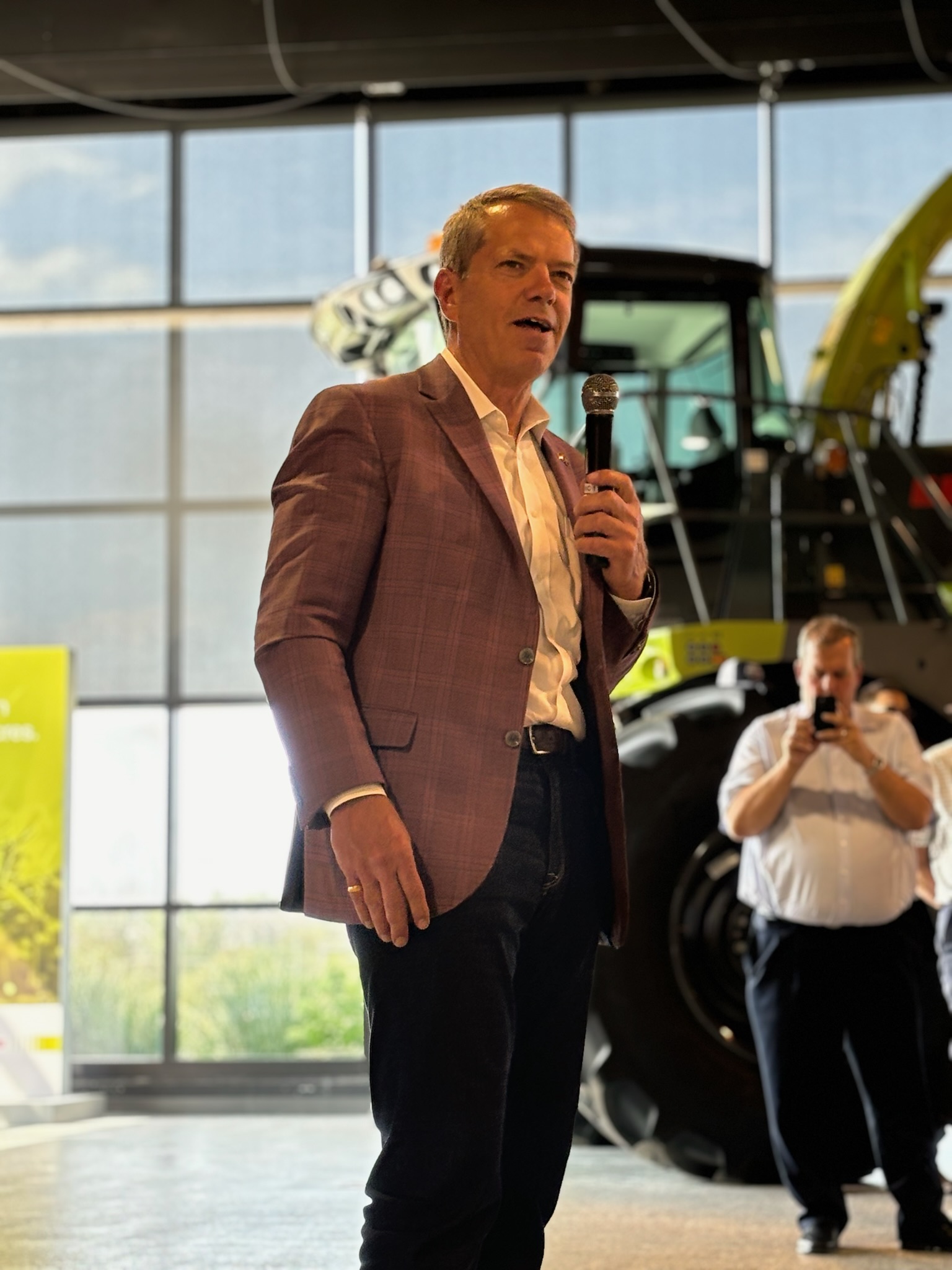 CLAAS of America - Manufacturing Express